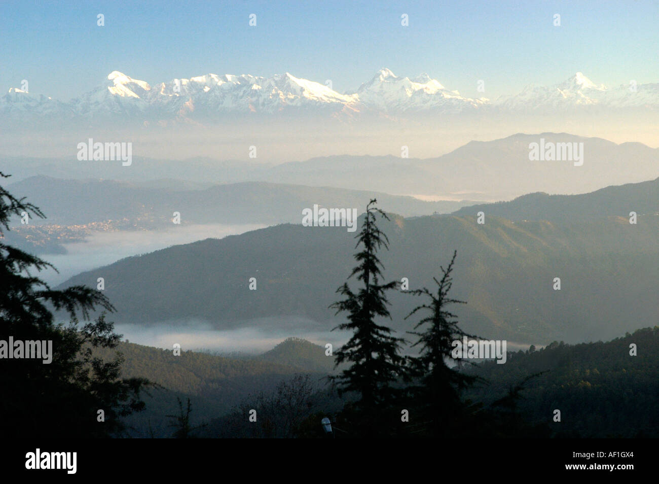 A VIEW OF HIMALAYAS FROM MUKTESHWAR IN KUMAON HILLS Stock Photo - Alamy