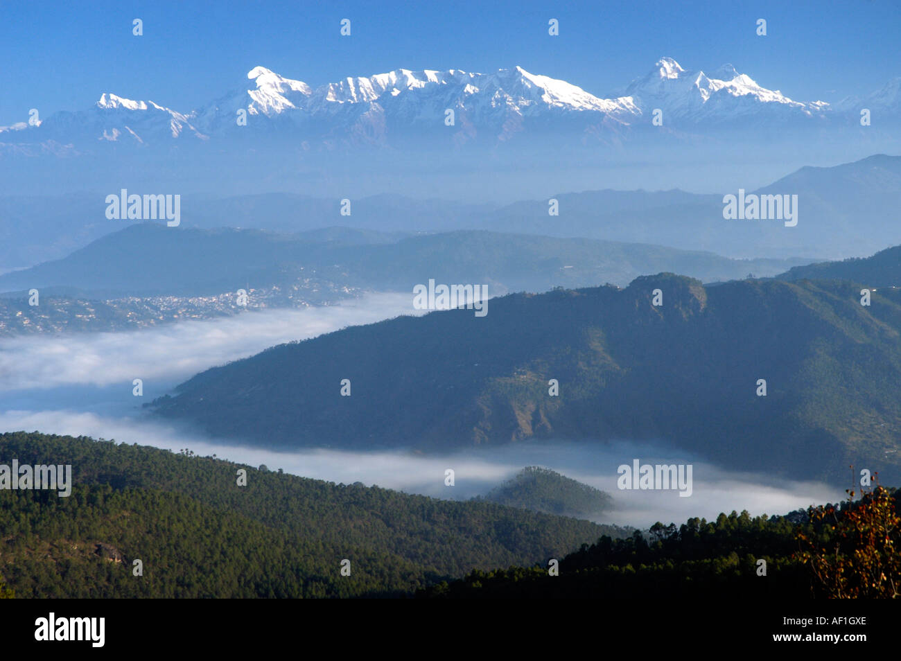 A VIEW OF HIMALAYAS FROM MUKTESHWAR IN KUMAON HILLS Stock Photo - Alamy