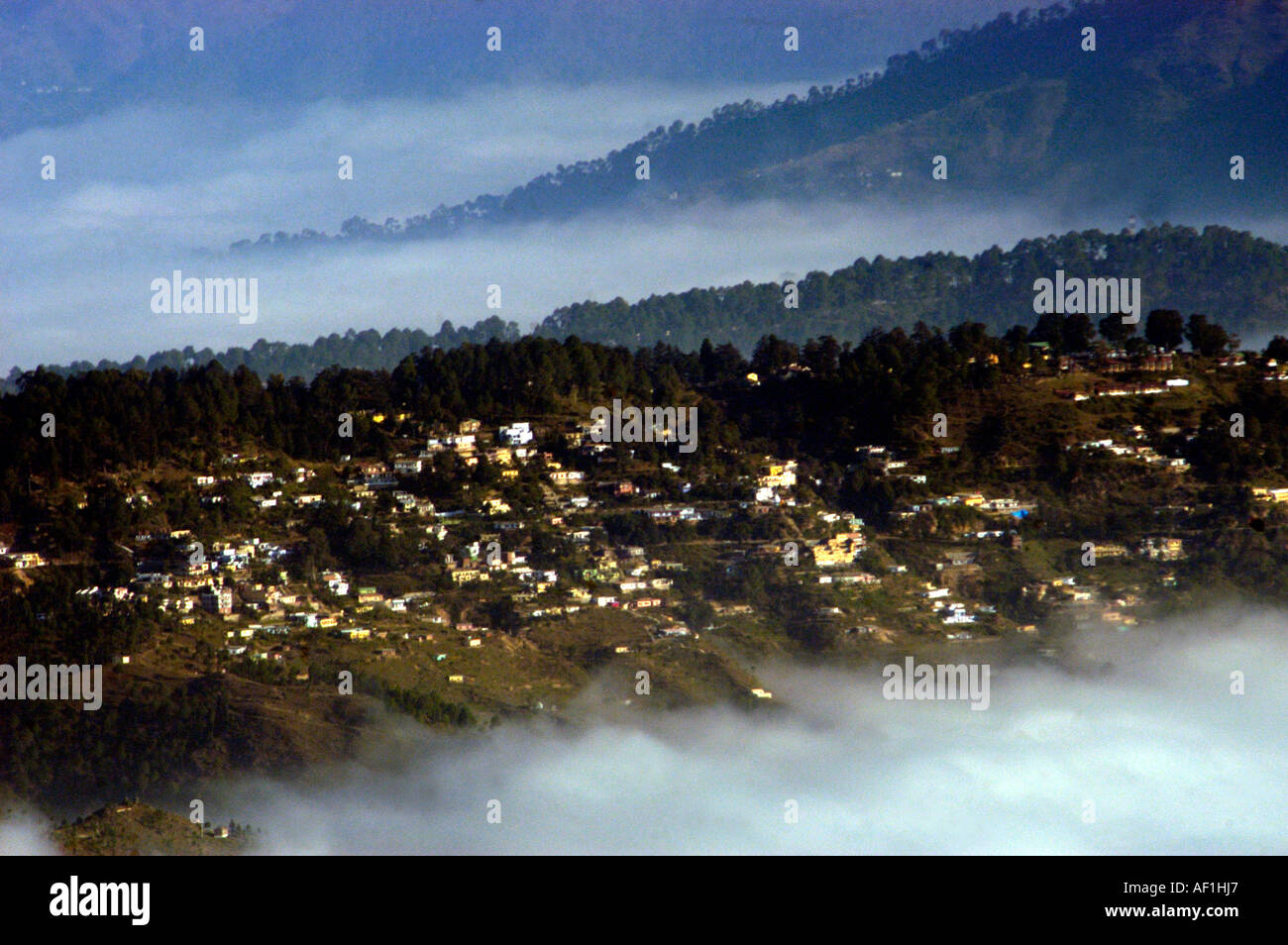 Mukteshwar india hi-res stock photography and images - Alamy