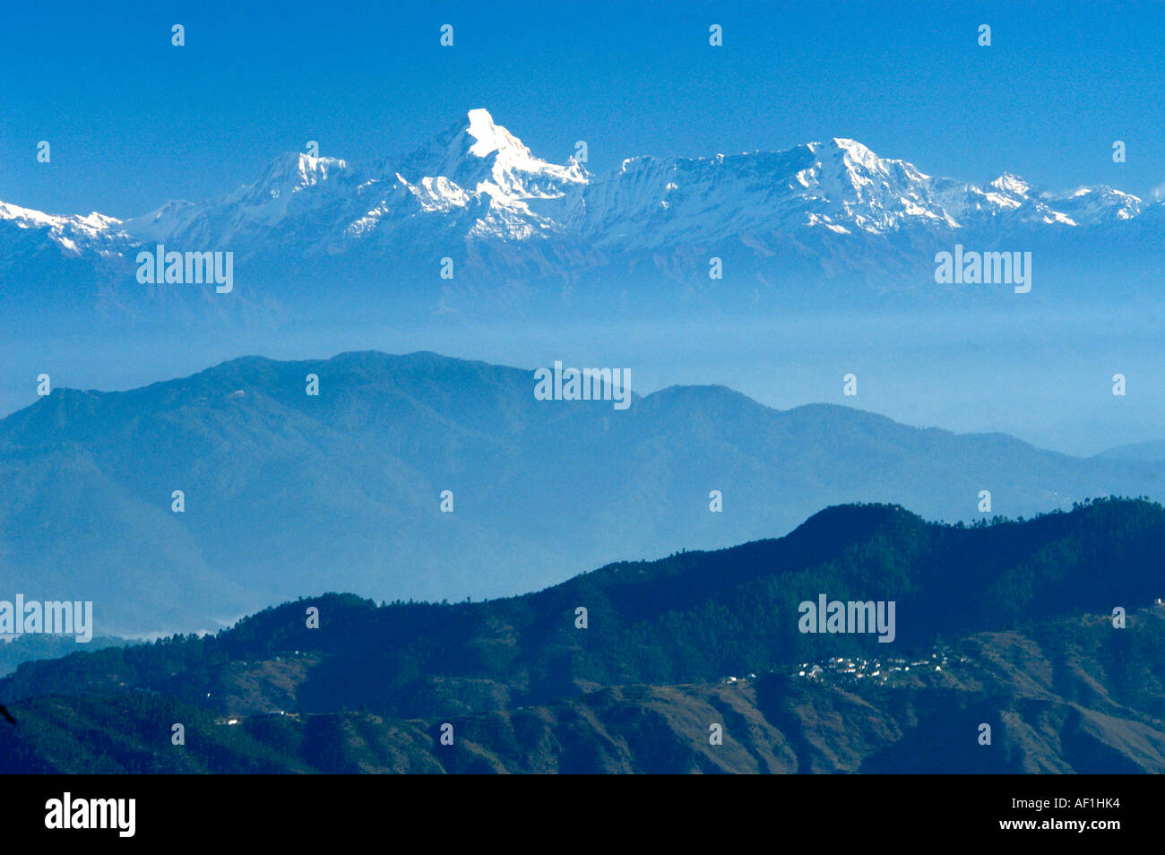 A VIEW OF HIMALAYAS FROM MUKTESHWAR IN KUMAON HILLS Stock Photo - Alamy