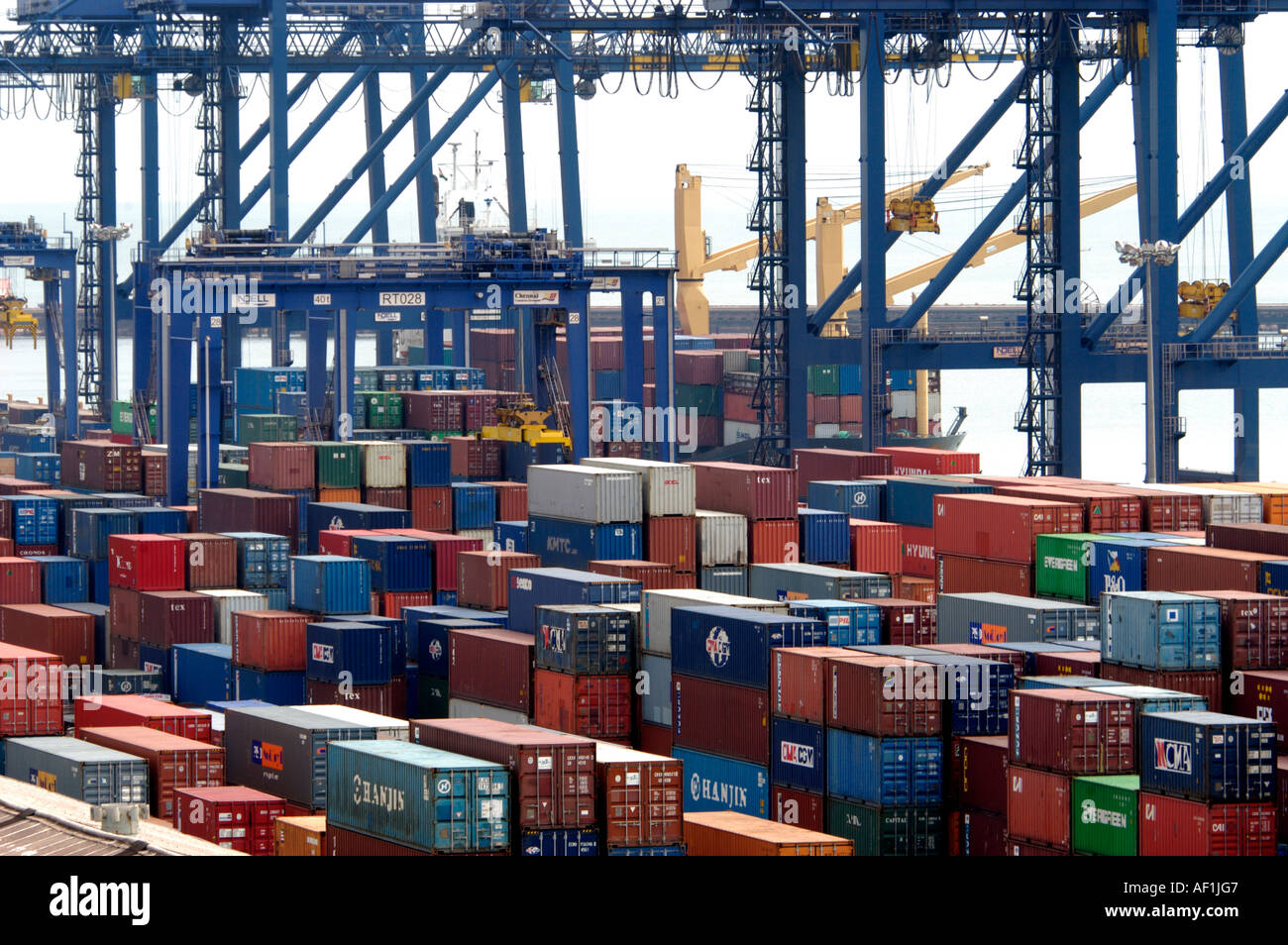 CONTAINER TERMINAL CHENNAI PORT TAMIL NADU Stock Photo: 7886470 - Alamy