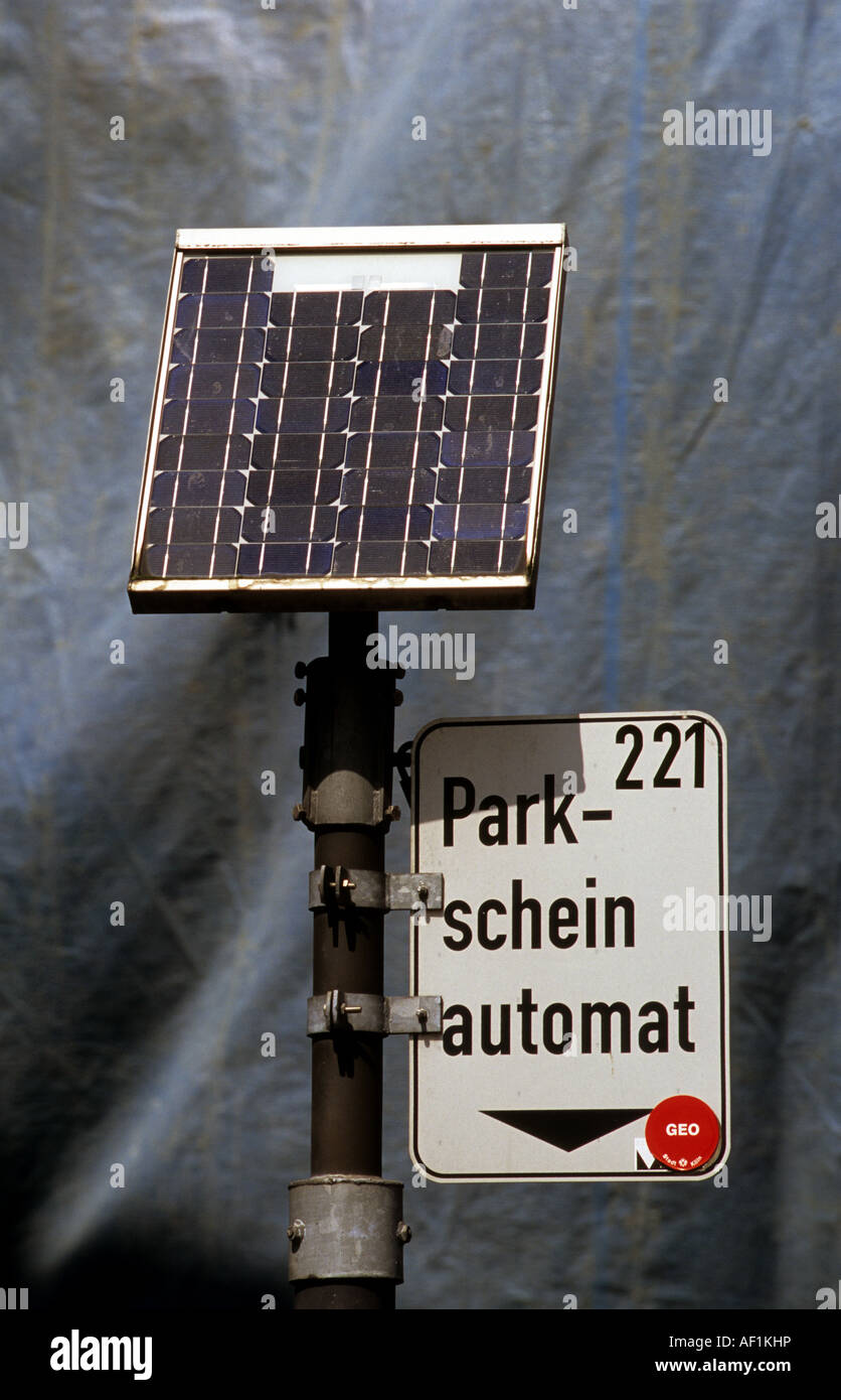 Parking machine solar panel hi-res stock photography and images - Alamy
