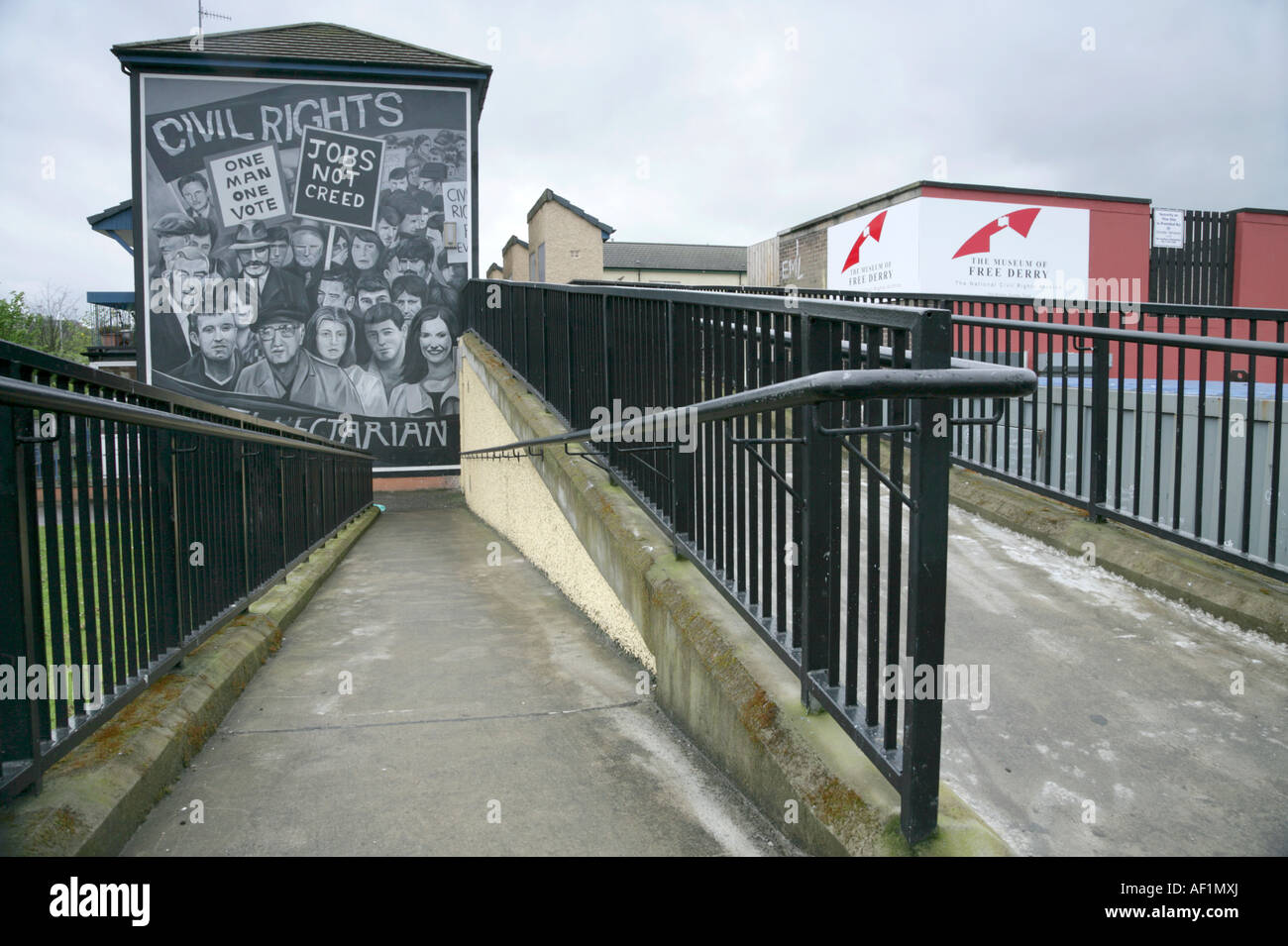 Political civil rights mural near the Museum of Free Derry in the ...