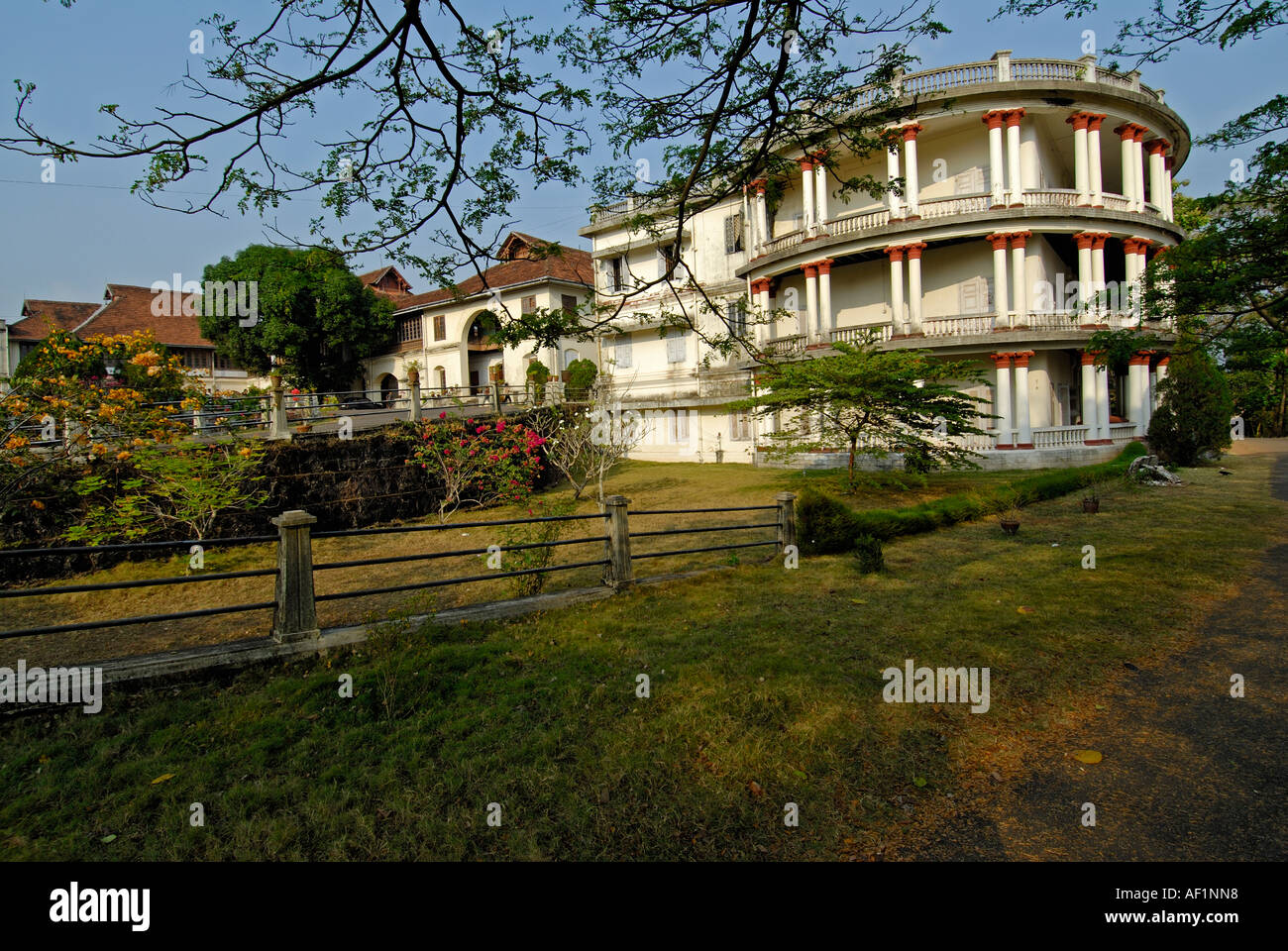 Palatial structures hi-res stock photography and images - Alamy