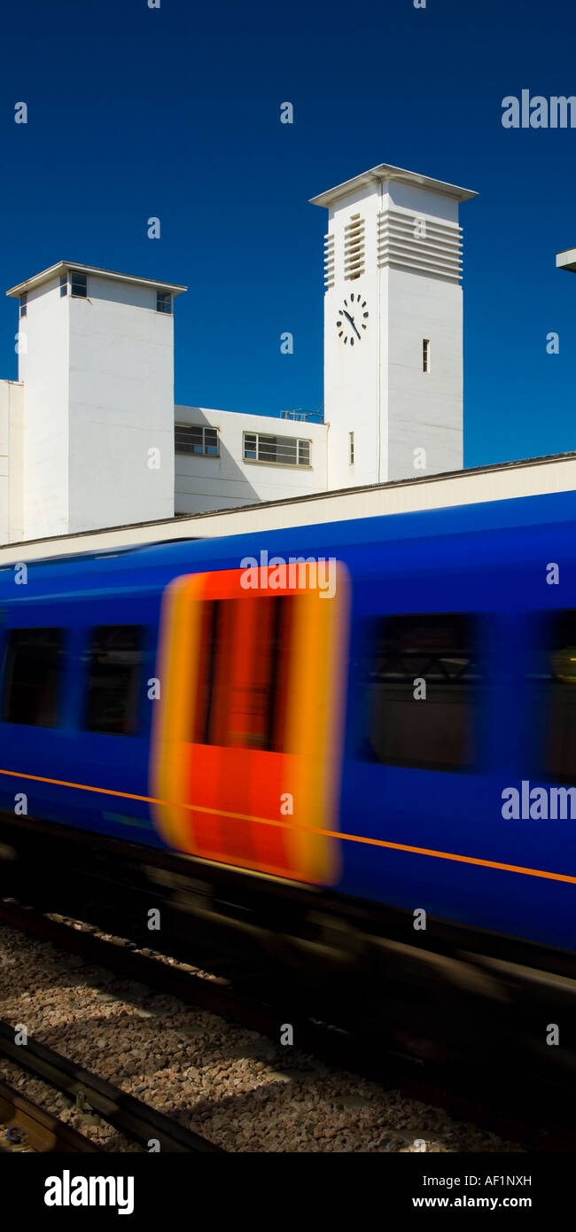 Surbiton station hi-res stock photography and images - Alamy