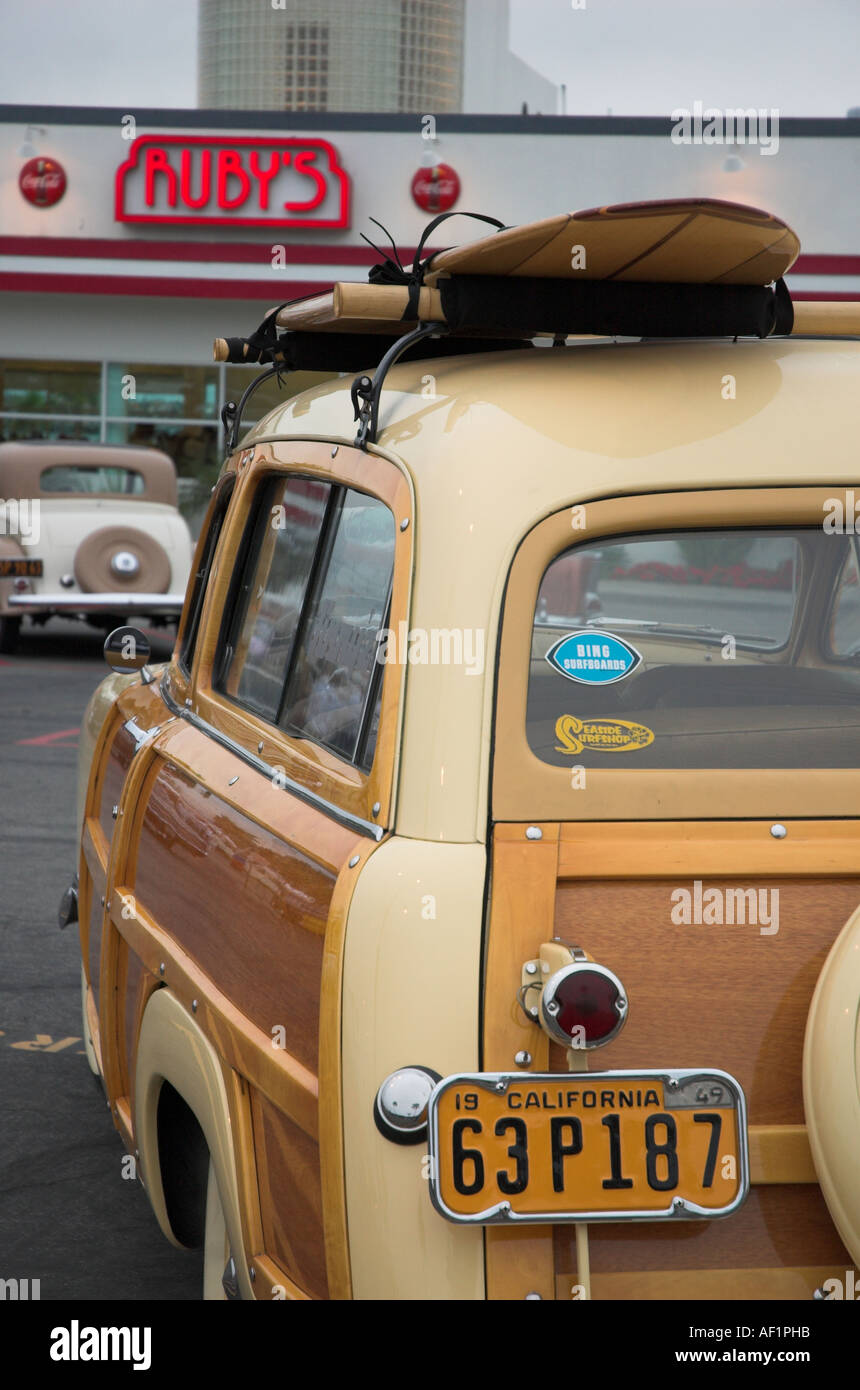 California classic surfer's car Stock Photo - Alamy