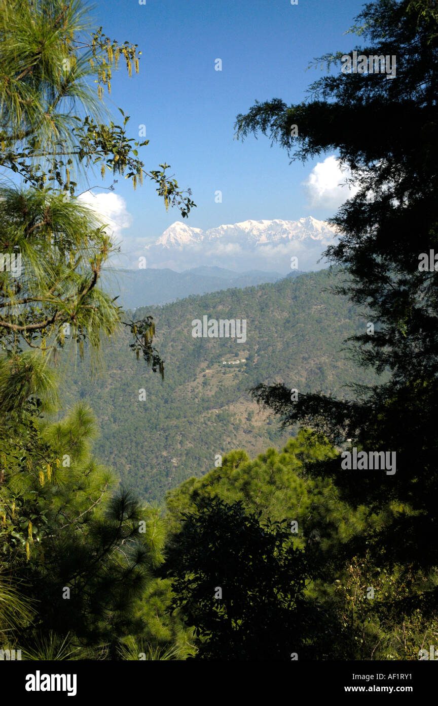 Kumaon ranges hi-res stock photography and images - Alamy