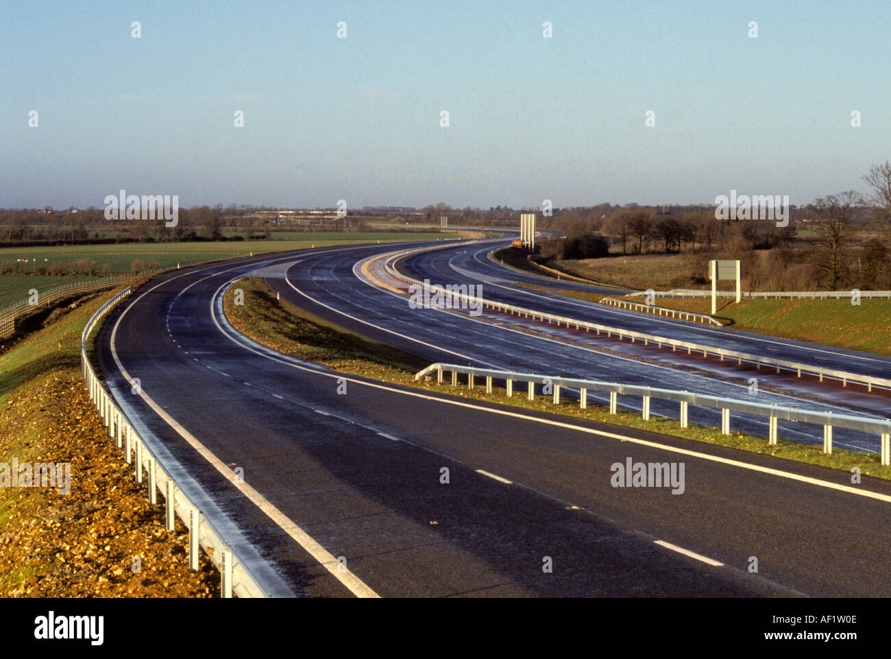 New M40 Motorway Nr Banbury UK Stock Photo - Alamy