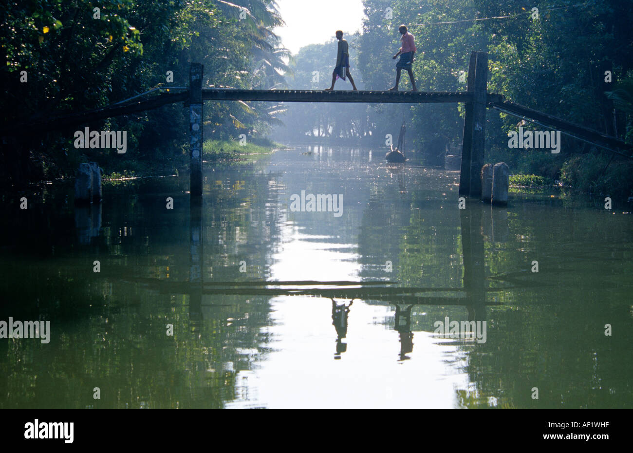 A BRIDGE ACROSS THE CANAL ALAPPUZHA Stock Photo - Alamy