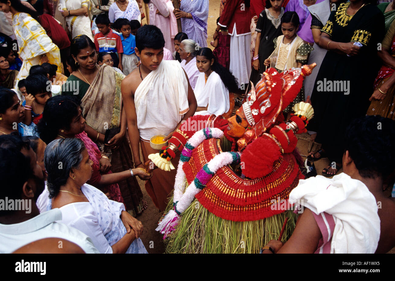Nadan kalakal hi-res stock photography and images - Alamy