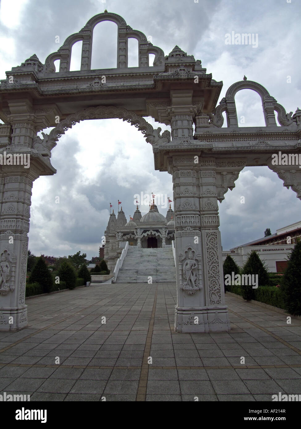 Shri BAPS Swaminarayan Mandir hindu temple in Neasden London Stock ...