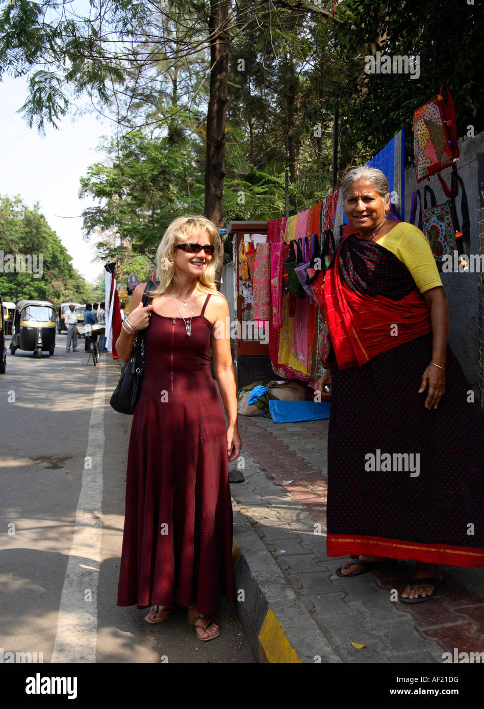 Follower/Devotee of Osho (neo-sannyasins) from the Osho International ...