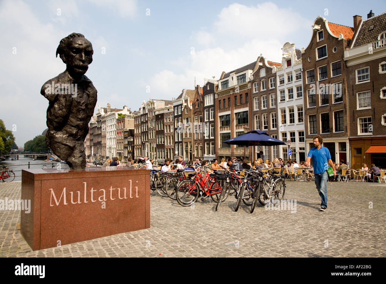 Multatuli Sculpture, Singel, Amsterdam Netherlands Stock Photo - Alamy