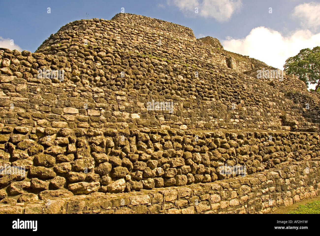 Costa Maya Chacchoben Mayan ruin Temple Pyramid Edificio 24 Mexico ...
