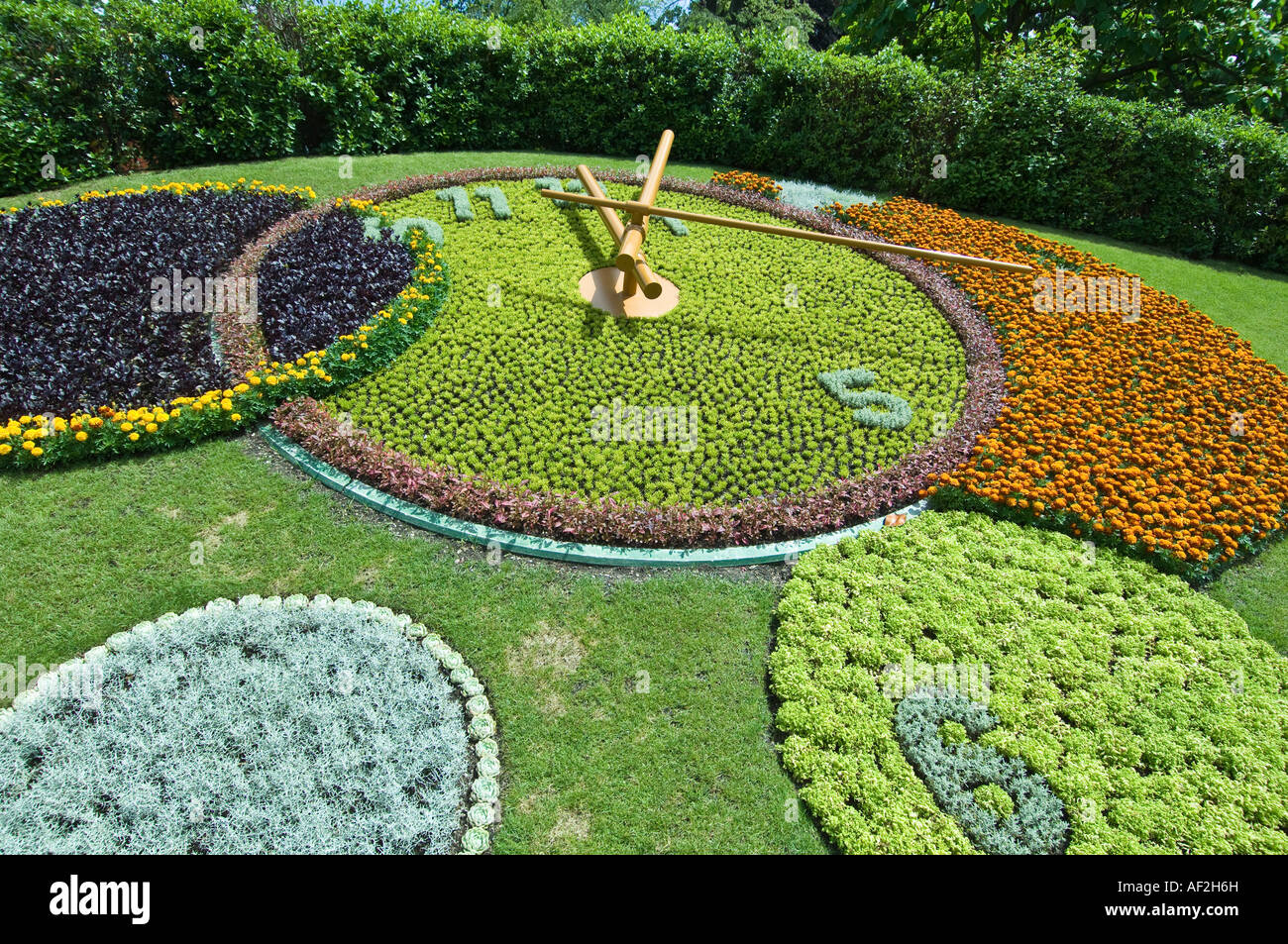 Flower Clock In Geneva High Resolution Stock Photography and Images - Alamy