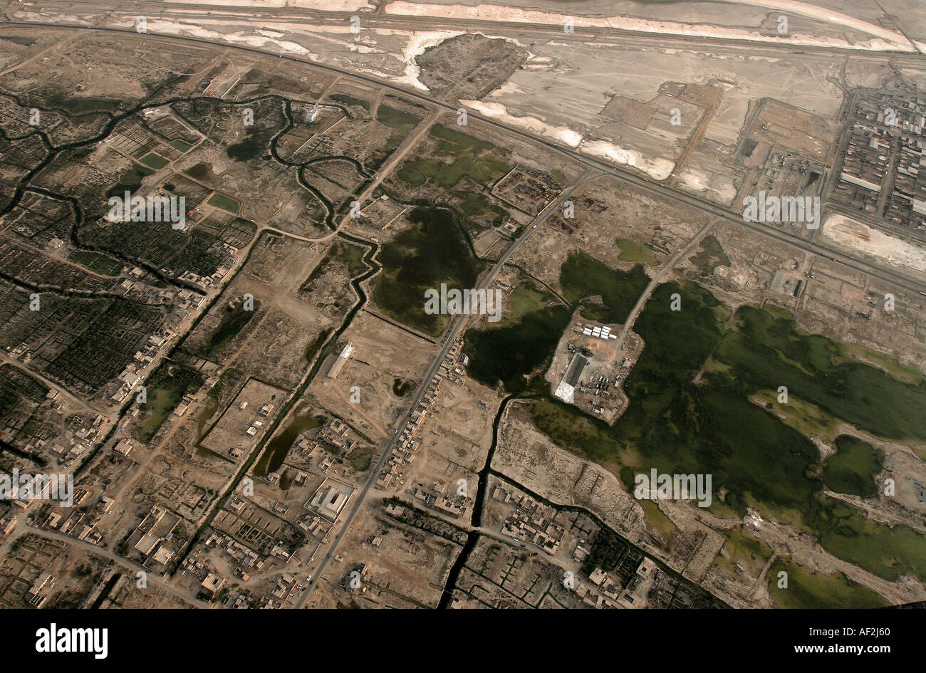 Basra desert hi-res stock photography and images - Alamy