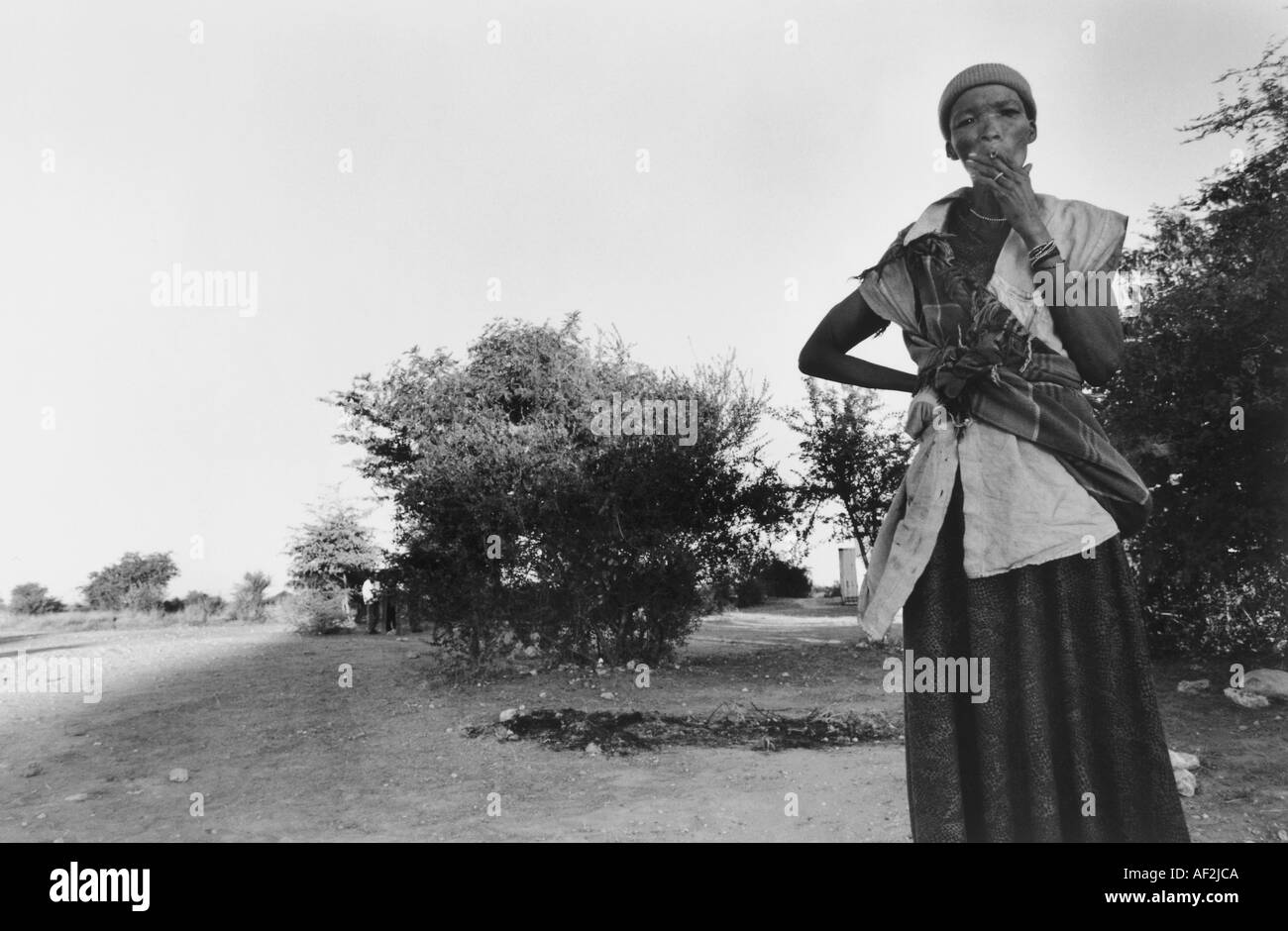 The Ju hoansi San of Nyae Nyae Namibia Stock Photo - Alamy