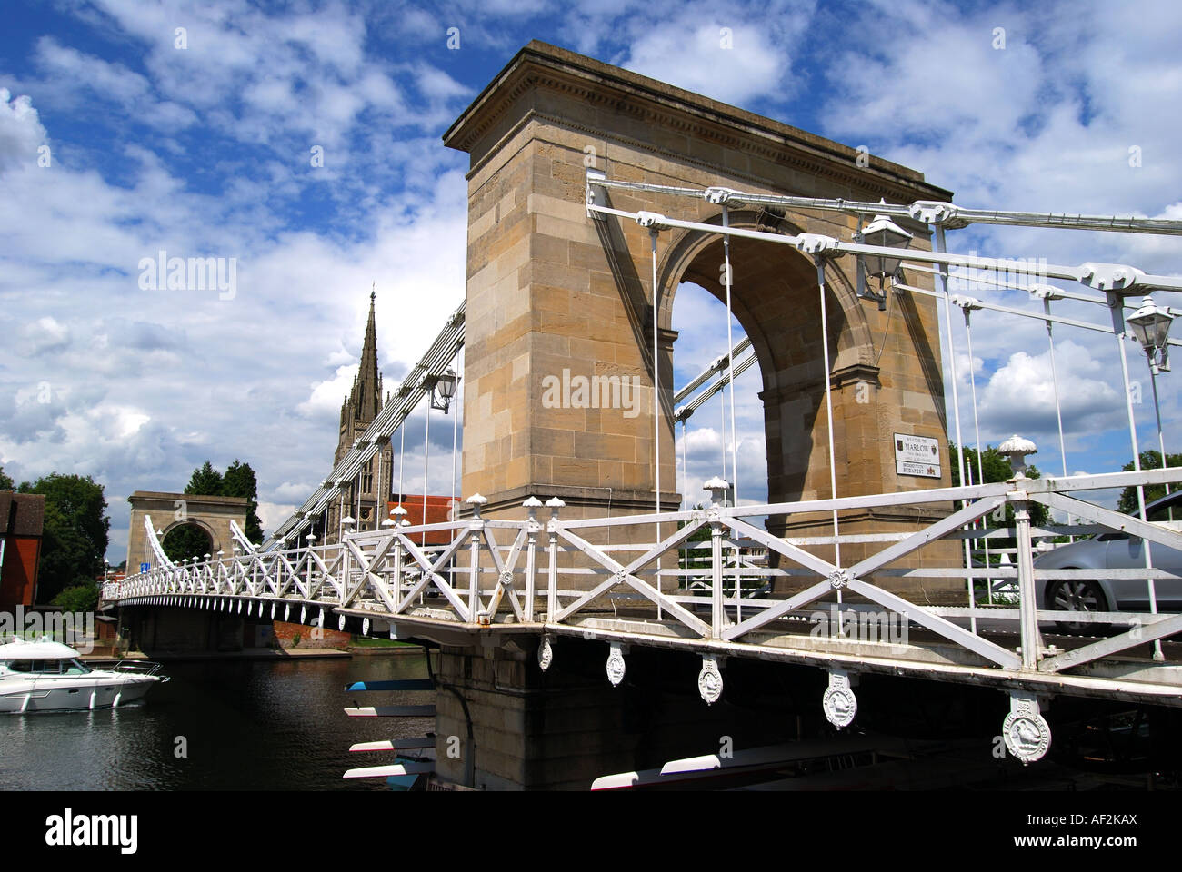 Marlow Suspension Bridge, Marlow, Buckinghamshire, England, United ...