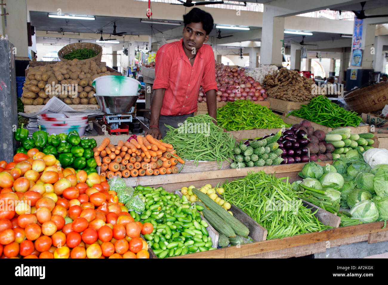 Indian greengrocer hi-res stock photography and images - Alamy