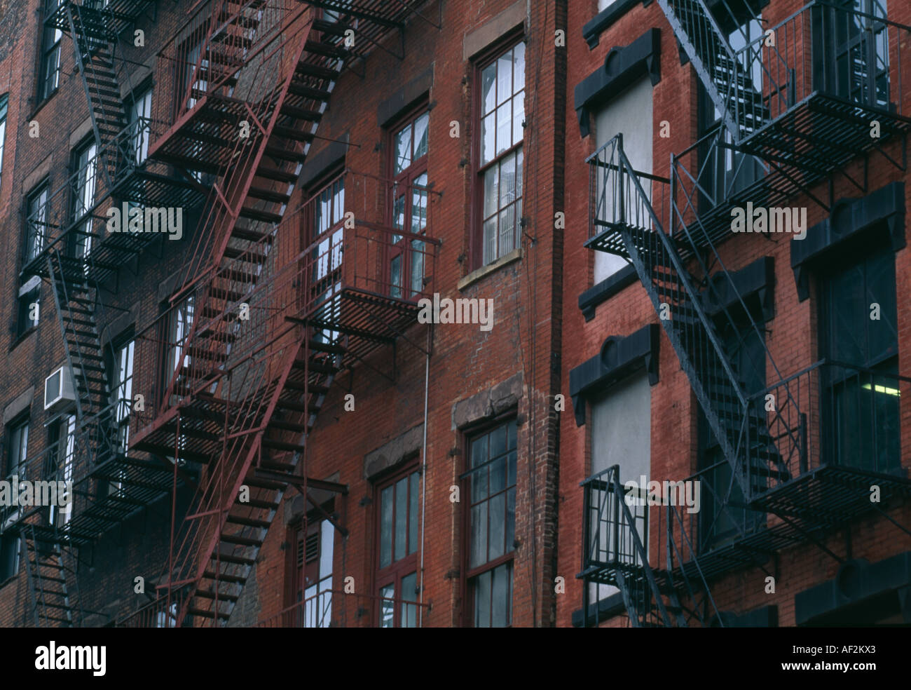 Terraced high rise buildings hi-res stock photography and images - Alamy