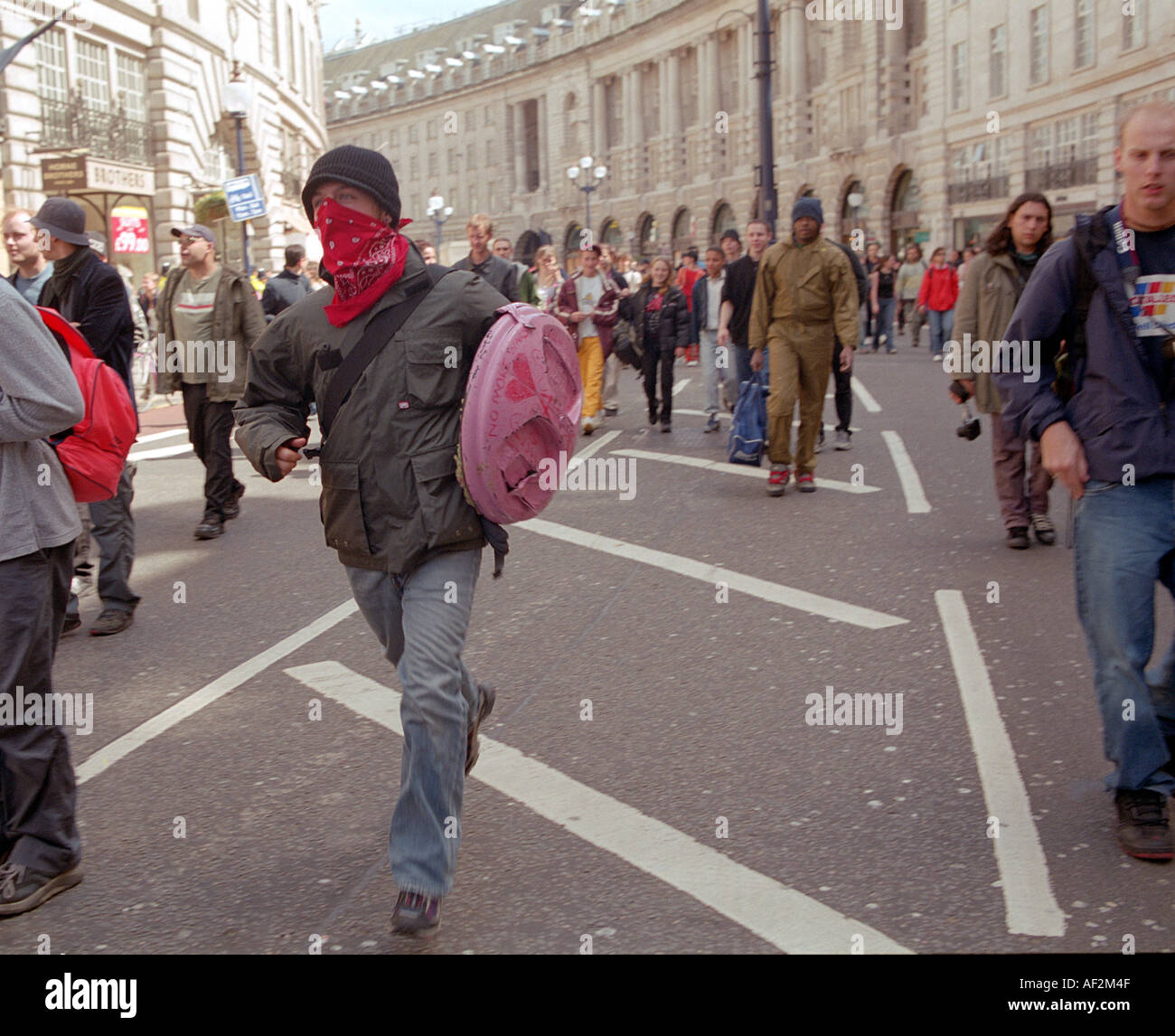 Protesting against capitalism hi-res stock photography and images - Alamy