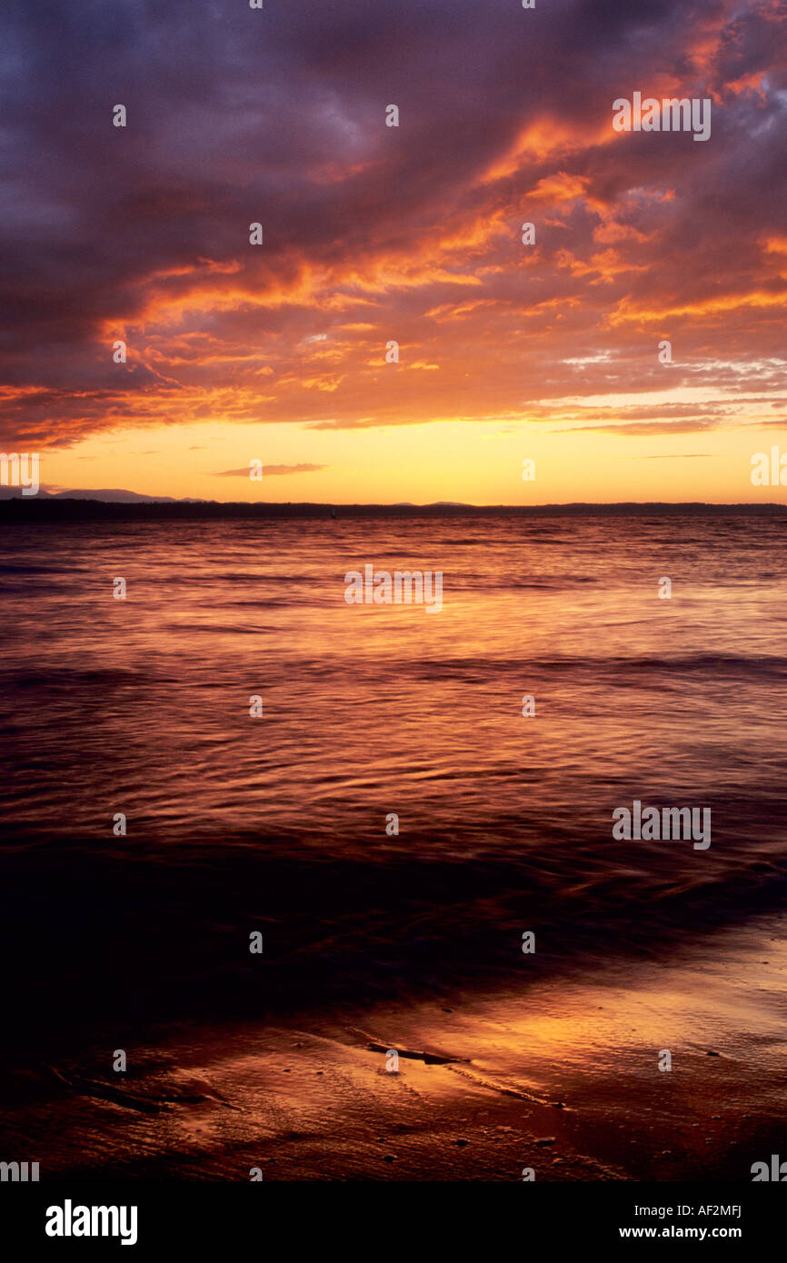 Sunset over the Puget Sound, Washington Stock Photo - Alamy