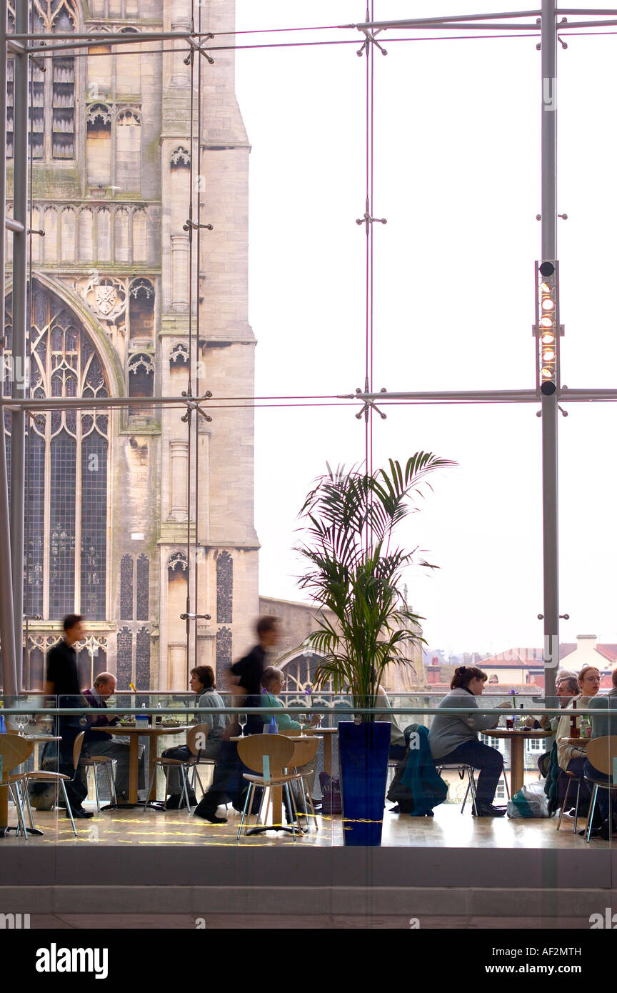 RESTAURANT AREA IN THE FORUM LIBRARY,NORWICH,ENGLAND,UK Stock Photo - Alamy