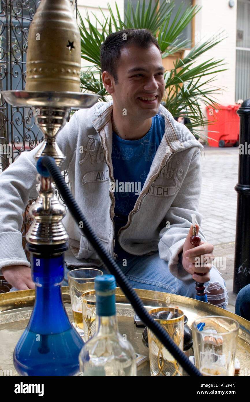 Momo restaurant london hi-res stock photography and images - Alamy