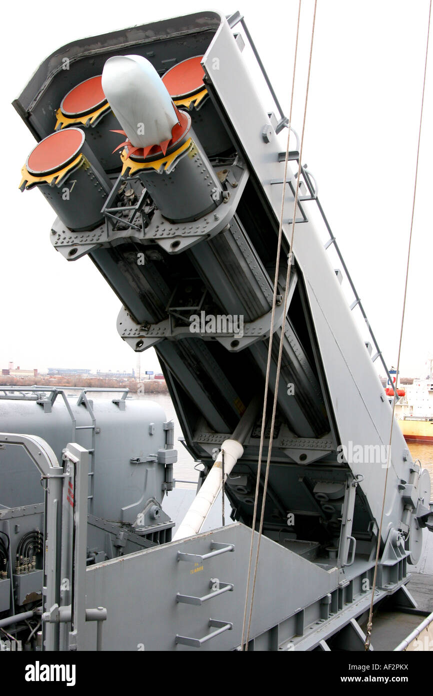 Tomahawk missile hi-res stock photography and images - Alamy