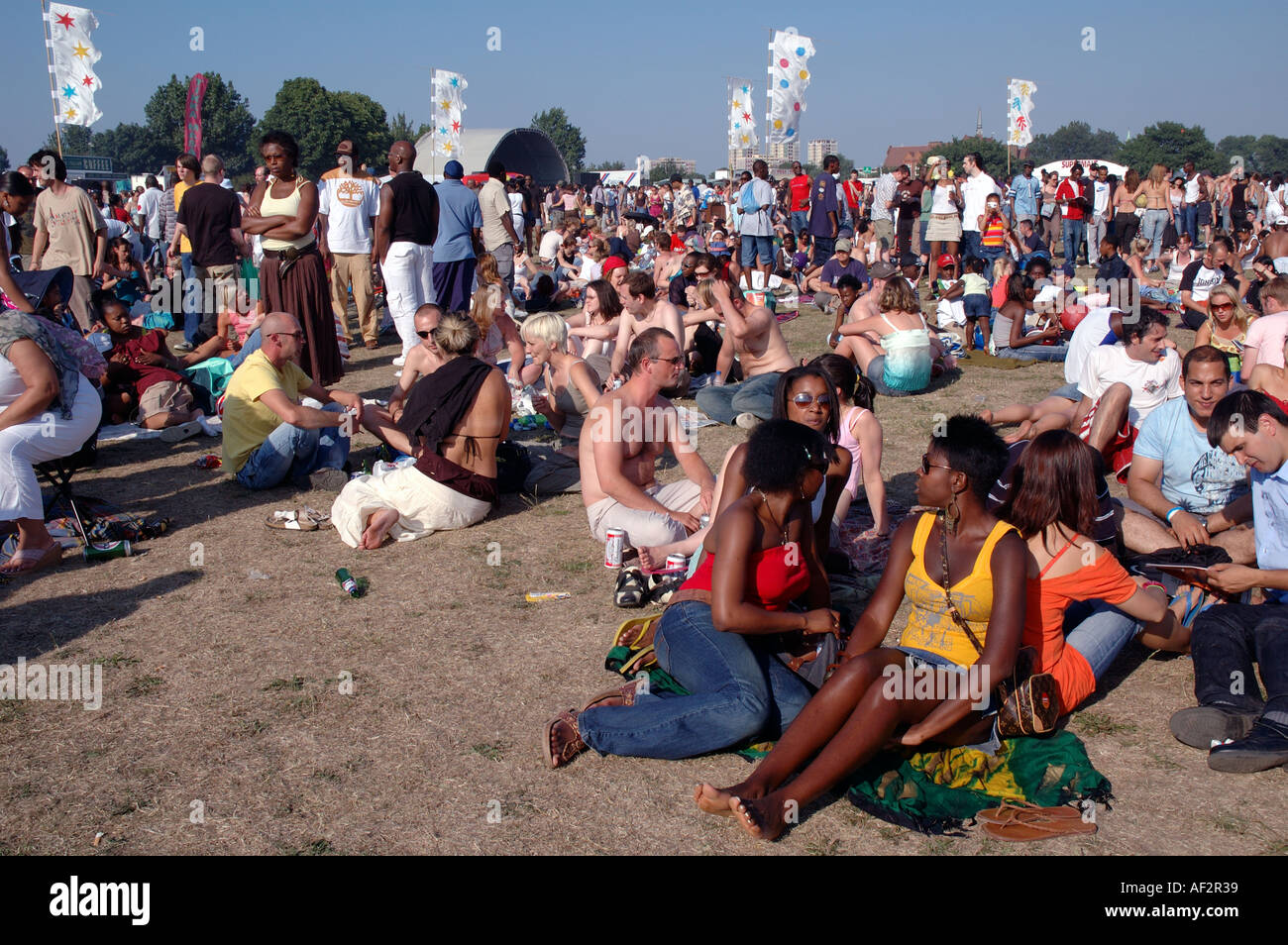 Large crowd multicultural event hi-res stock photography and images - Alamy