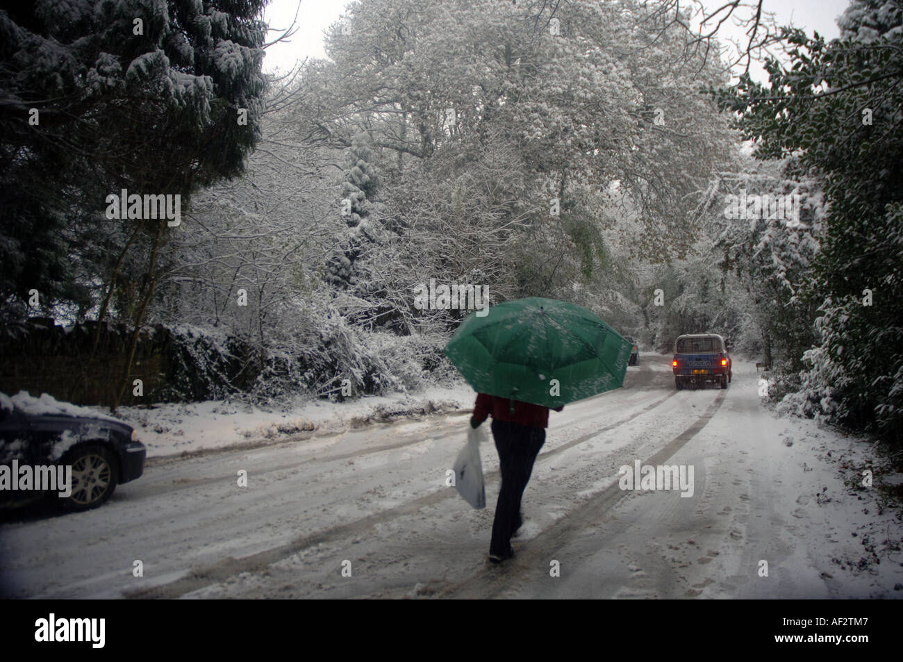 Snow covered Wadebridge, North Cornwall, England, UK Stock Photo - Alamy