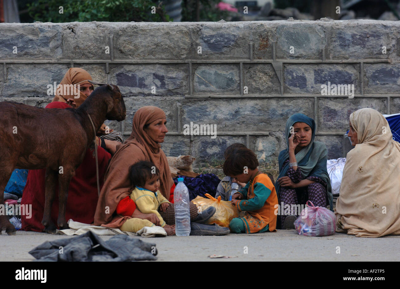Large destruction and loss of life caused after a 7.6 magnitude ...