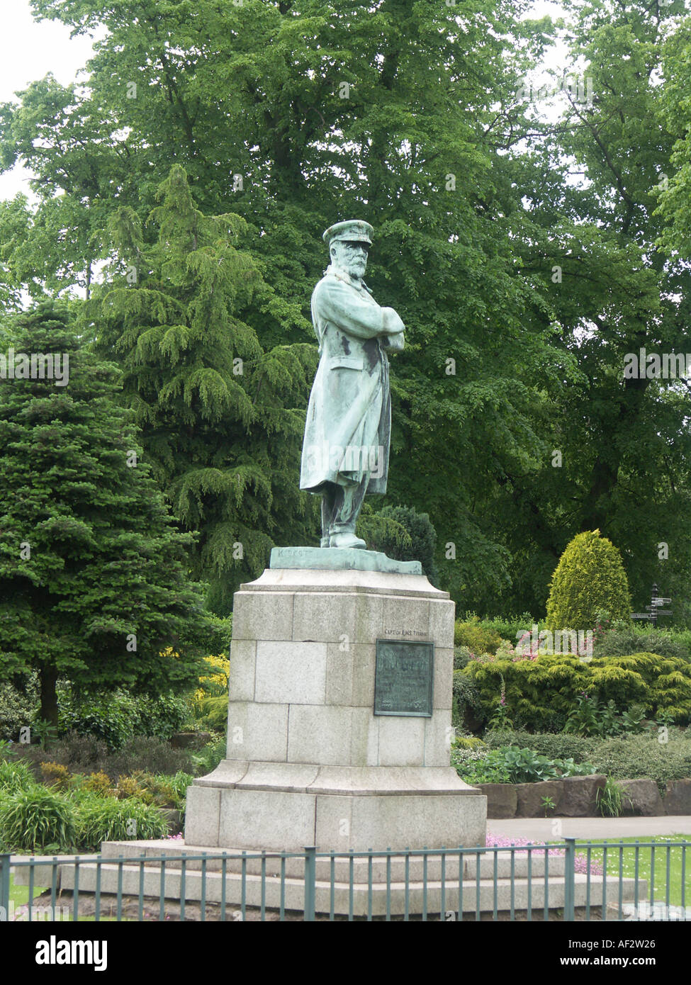 Captain edward john smith hi-res stock photography and images - Alamy