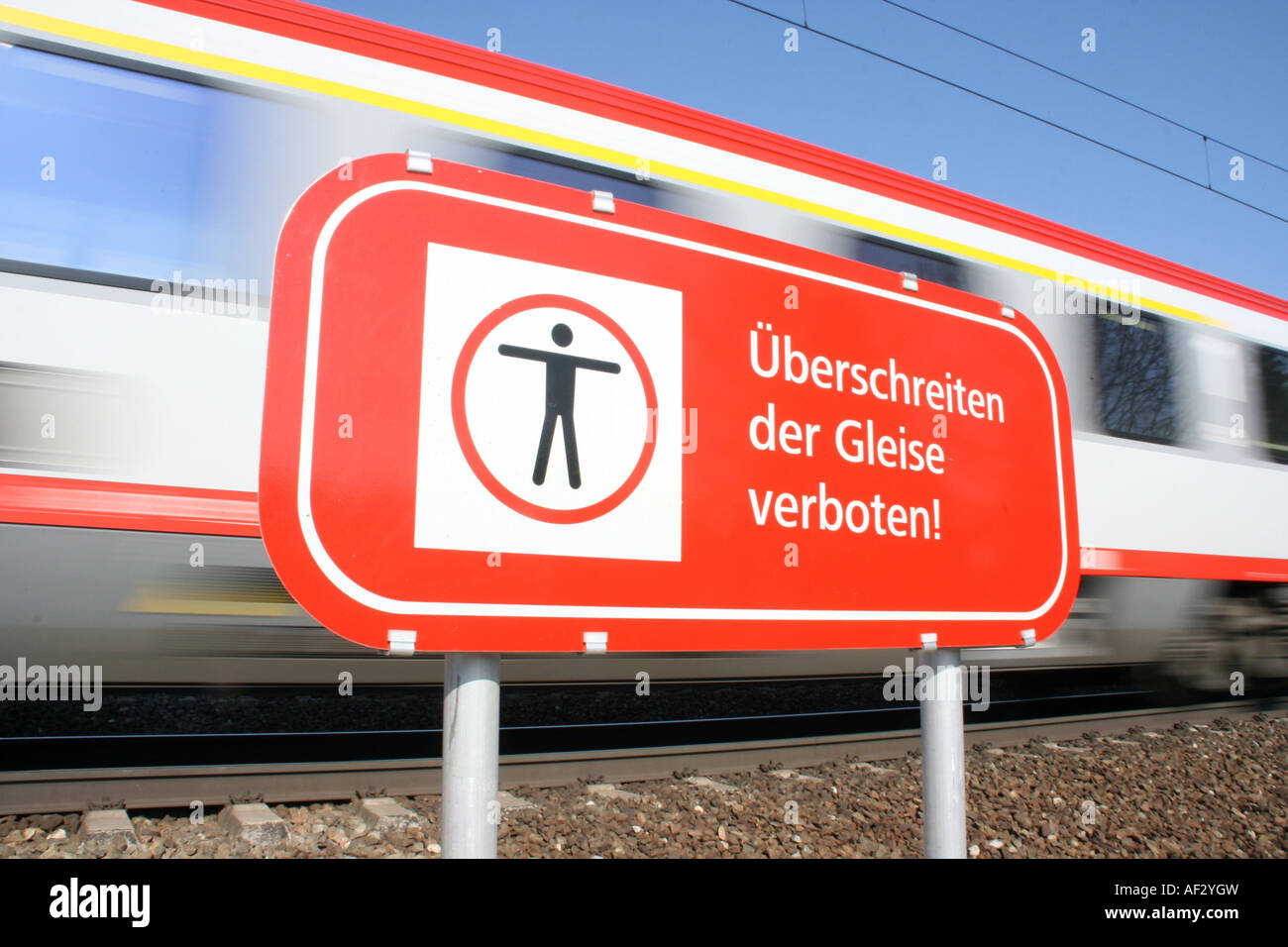 Passenger train of the Austrian Federal Railways Stock Photo - Alamy