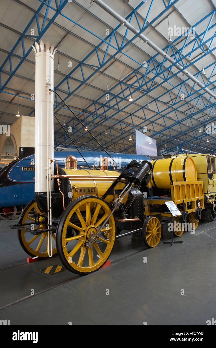 STEPHENSONS ROCKET STEAM LOCOMOTIVE IN NATIONAL RAILWAY MUSEUM YORK ...