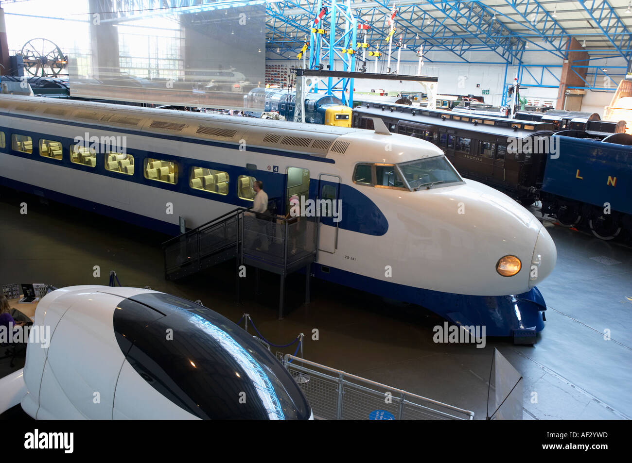 JAPANESE BULLET TRAIN IN NATIONAL RAILWAY MUSEUM YORK ENGLAND Stock ...