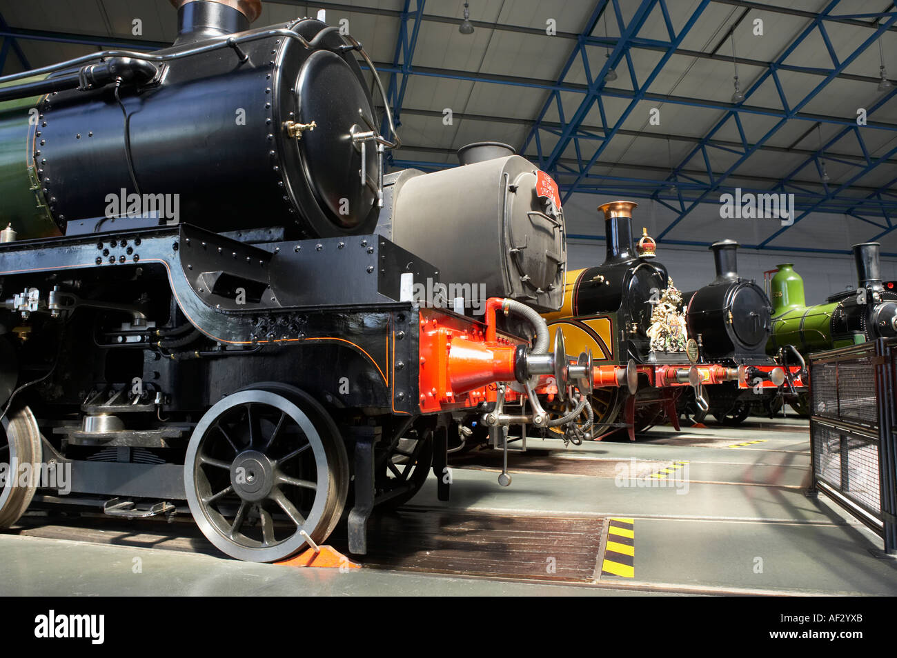 York railway museum hi-res stock photography and images - Alamy