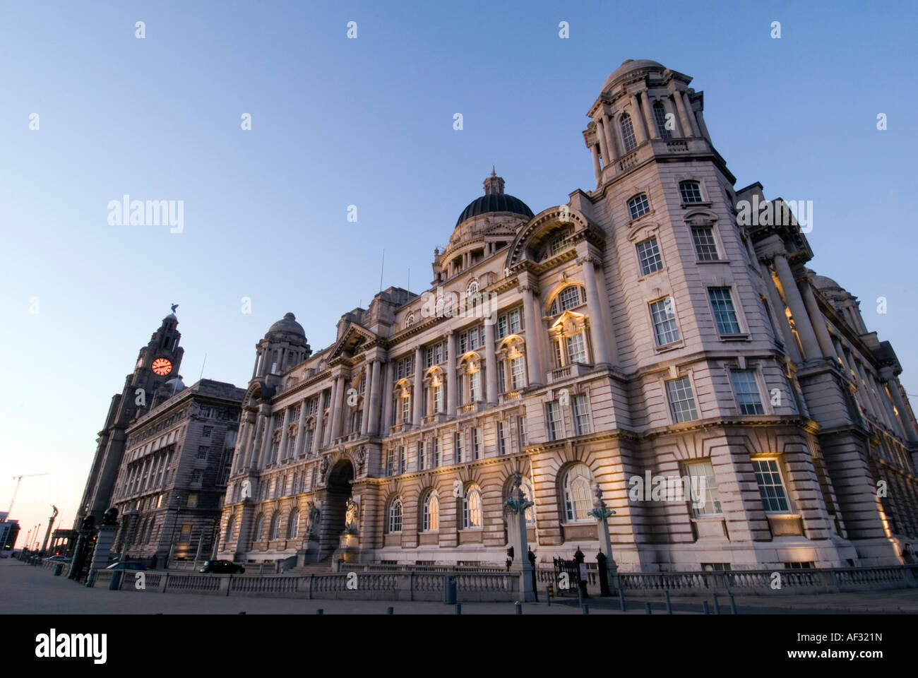 Mersey docks and harbour board building, Liverpool, England, UK Stock ...