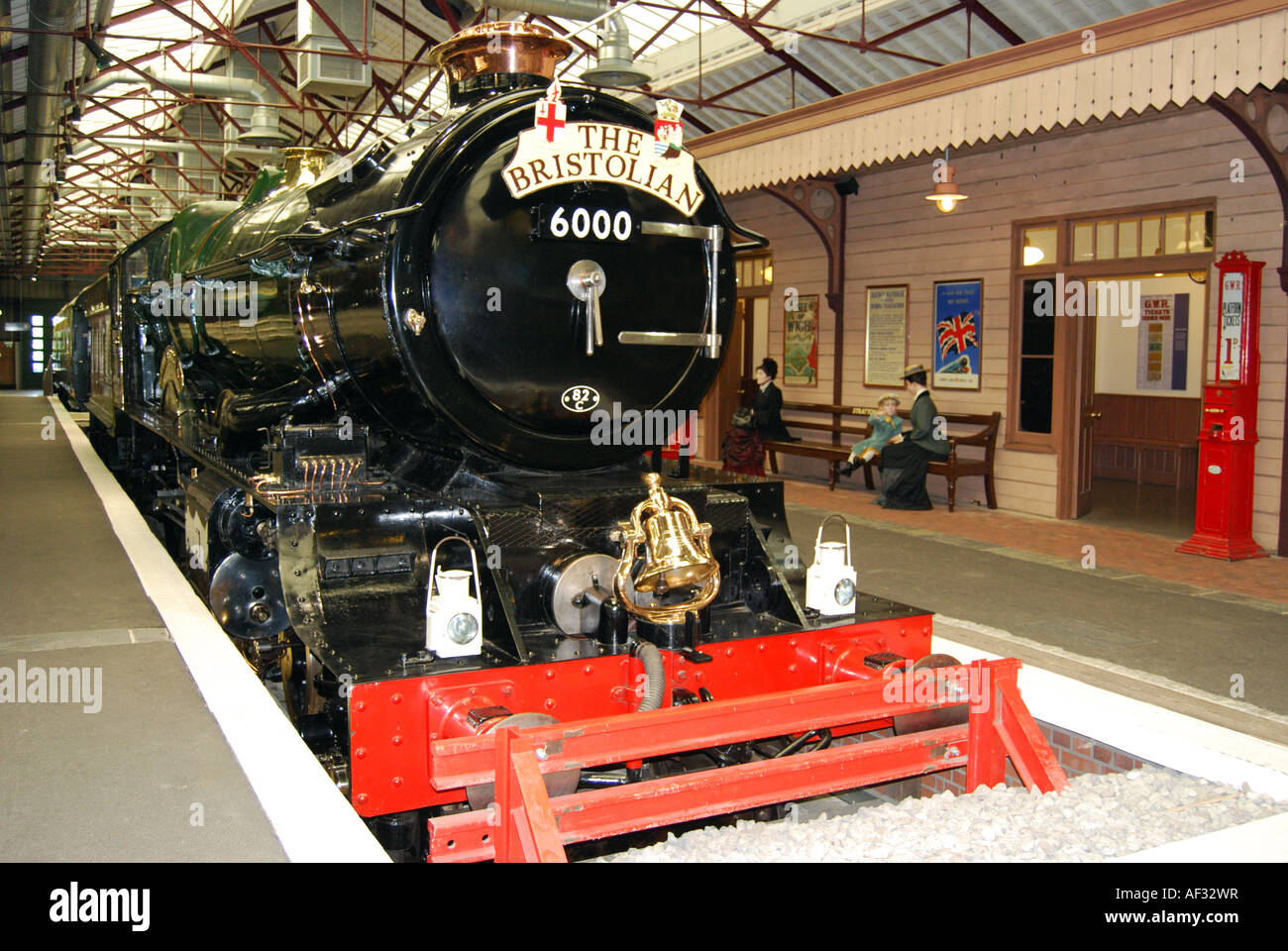 King George V pulling the 'Bristolian' passenger train, 'Steam' Railway ...