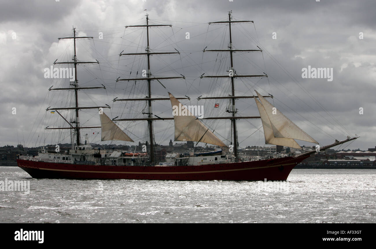 Gaff rig ship hi-res stock photography and images - Alamy