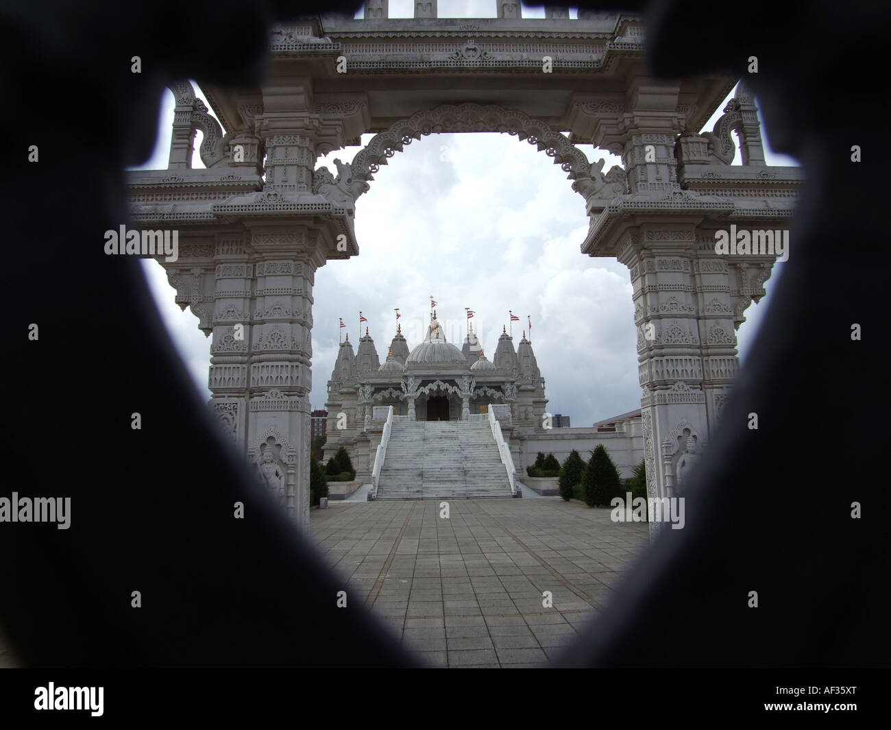 Shri BAPS Swaminarayan Mandir hindu temple in Neasden London Stock ...