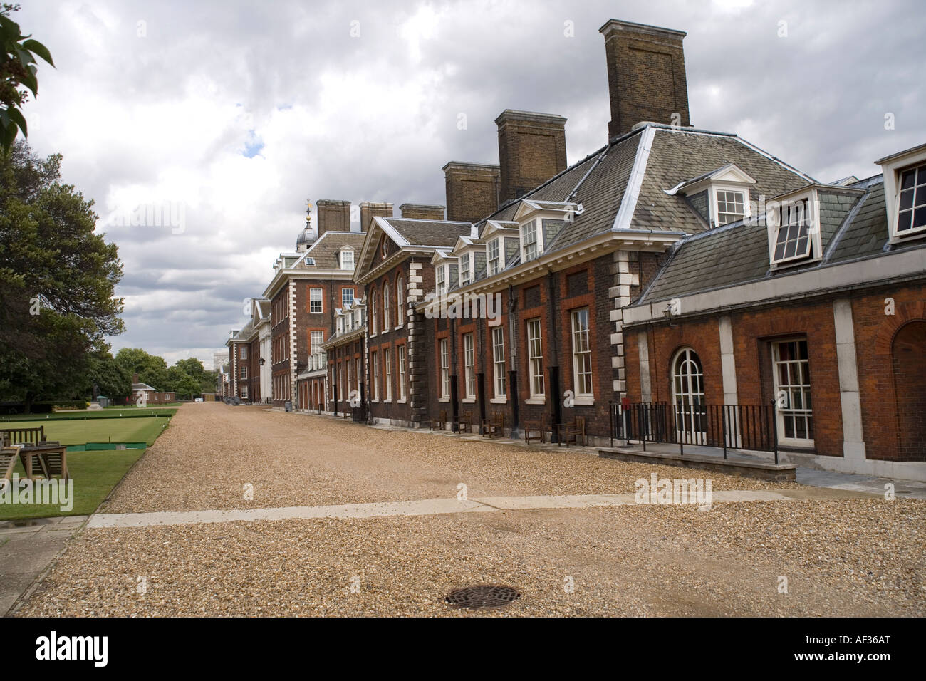Royal Chelsea Hospital London, England Stock Photo - Alamy