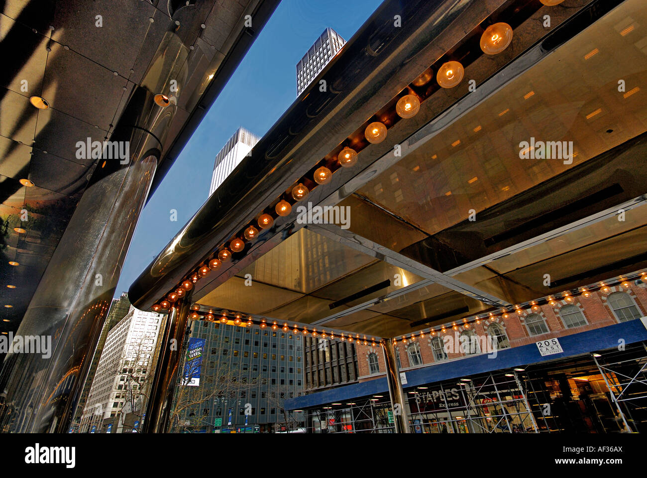 The New York Helmsley Hotel on 42d st, New York Stock Photo - Alamy