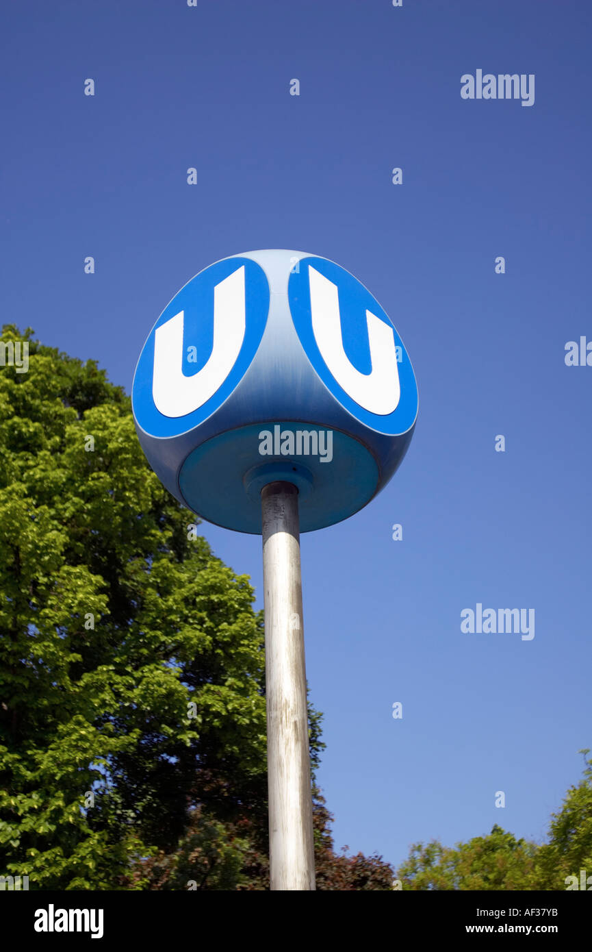 U bahn sign vienna hi-res stock photography and images - Alamy
