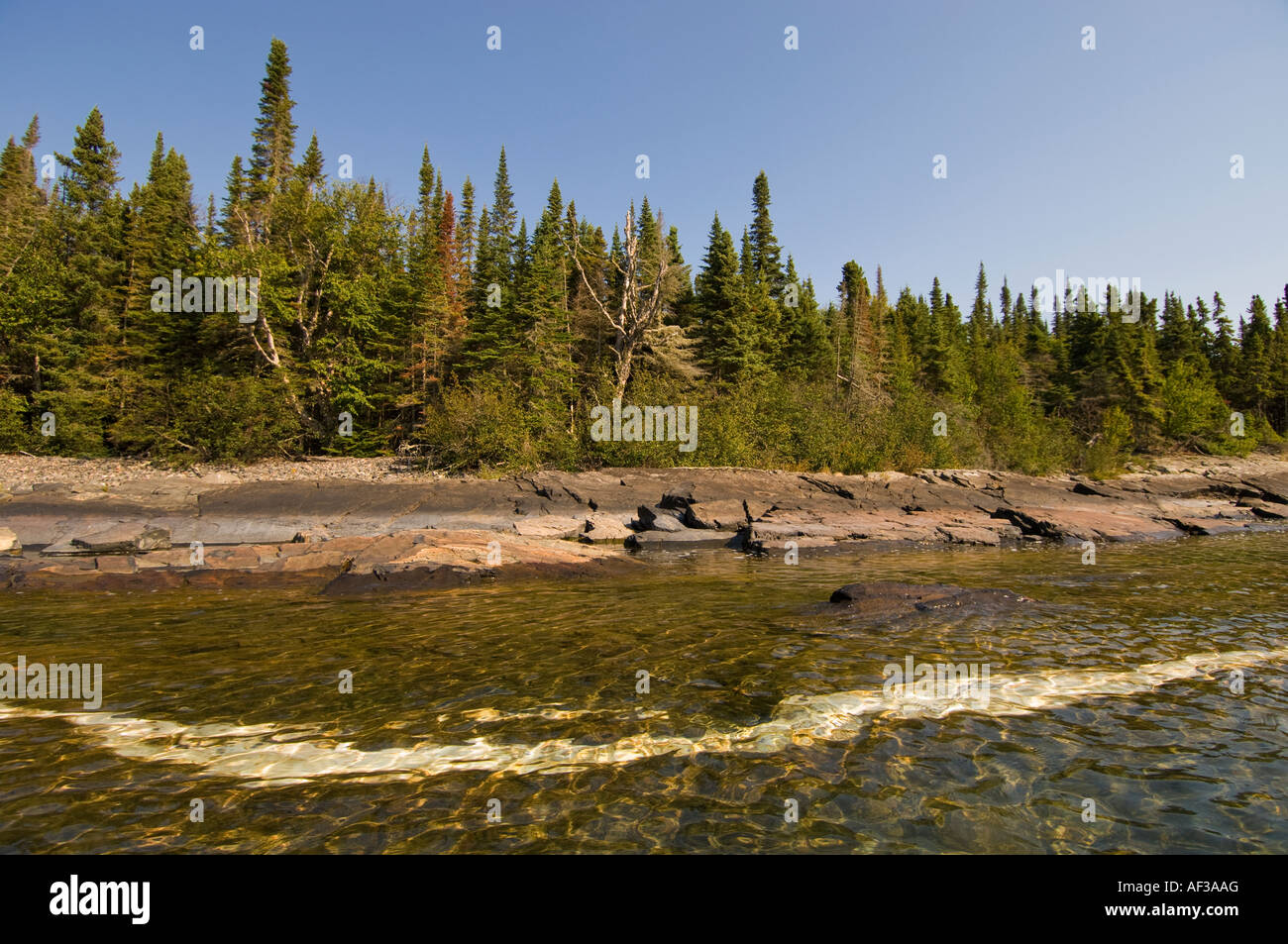 A QUARTZ VEIN RUNNING ALONG THE SHORE LINE OF BIG SUSIE ISLAND IN LAKE ...