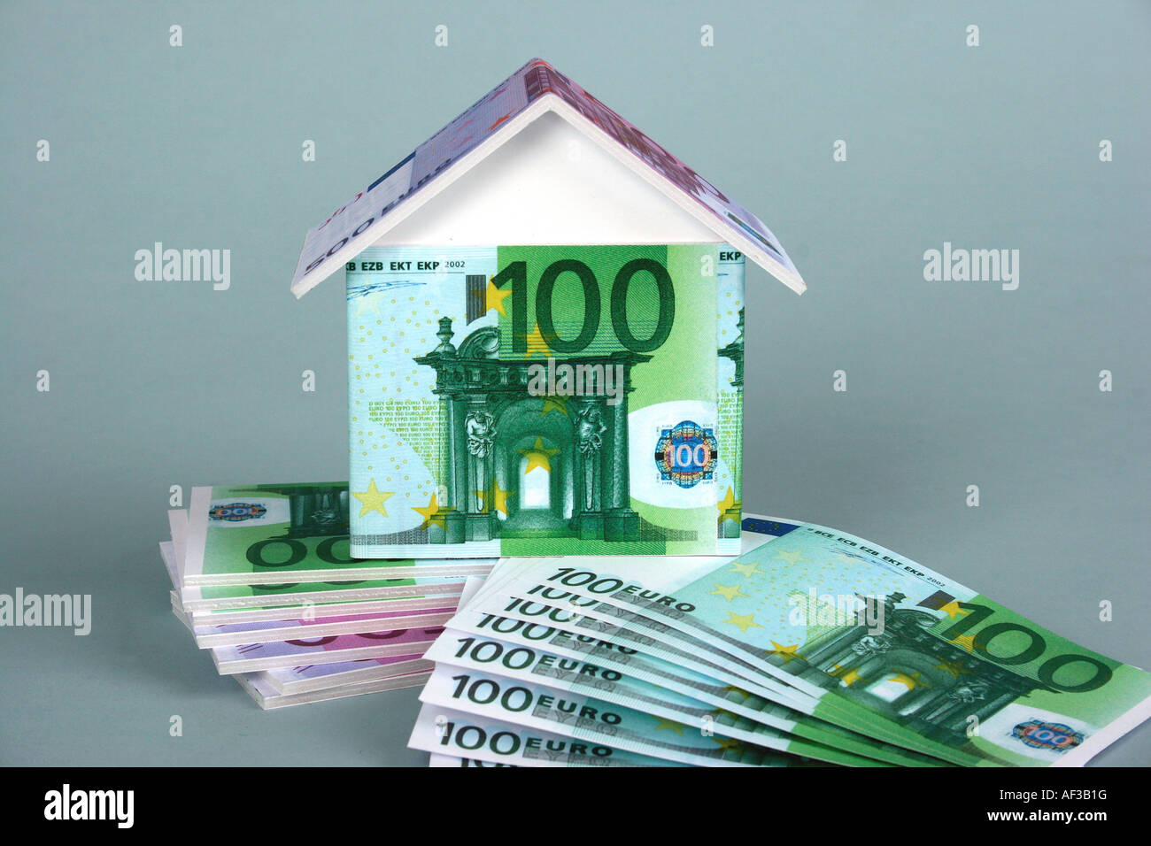 house of banknote Stock Photo - Alamy