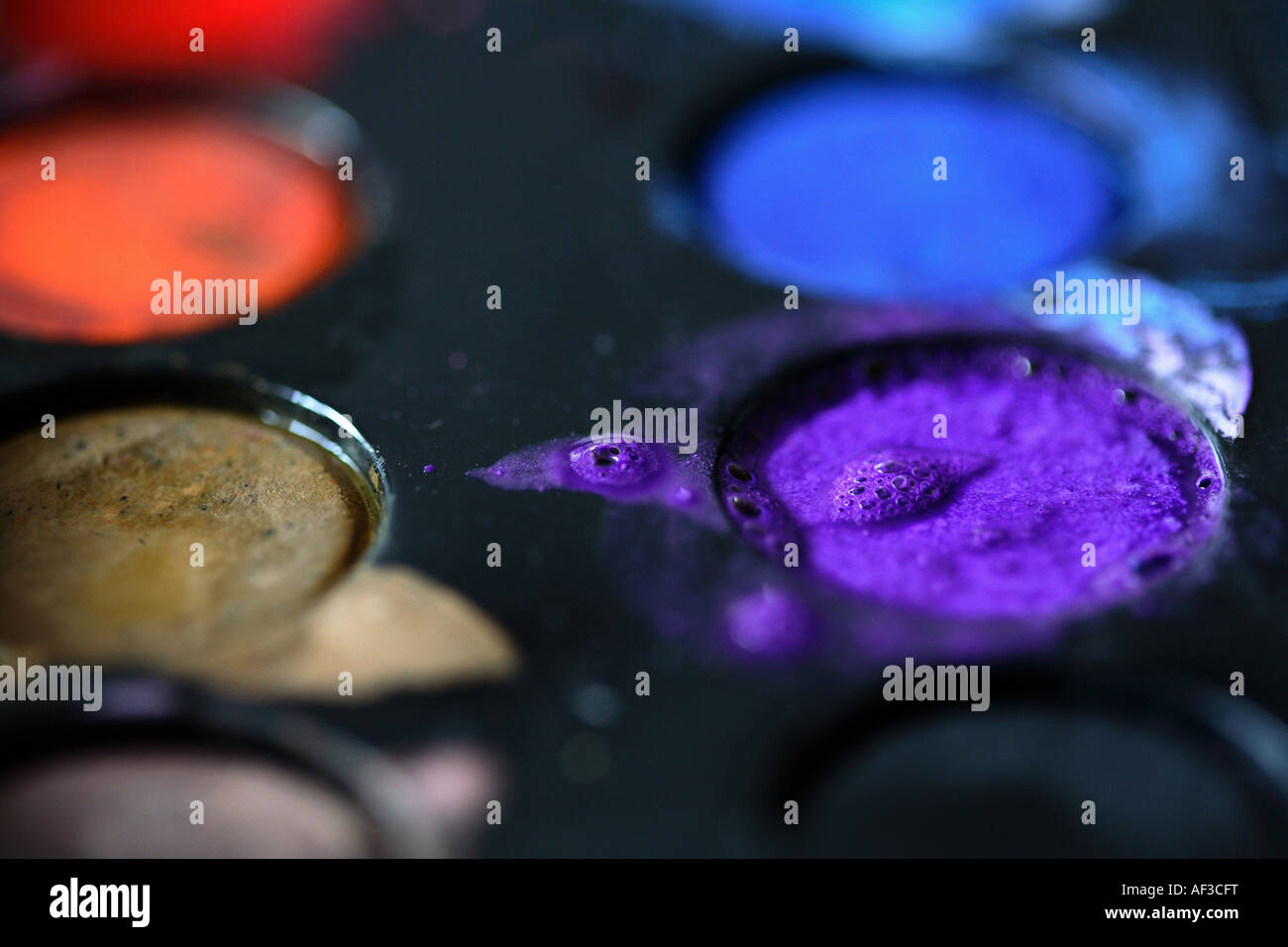 Good difference blue hi-res stock photography and images - Alamy