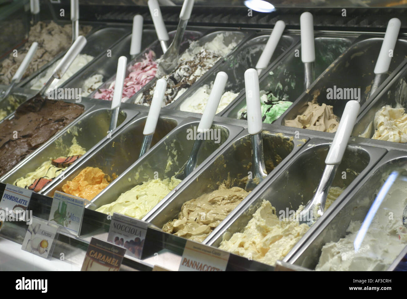 Icecream booths hi-res stock photography and images - Alamy
