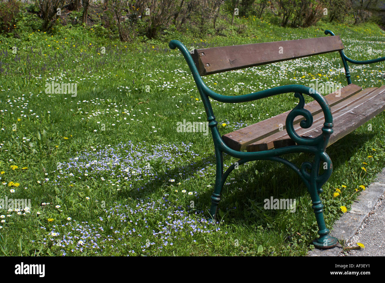 Beautiful towns in austria hi-res stock photography and images - Alamy