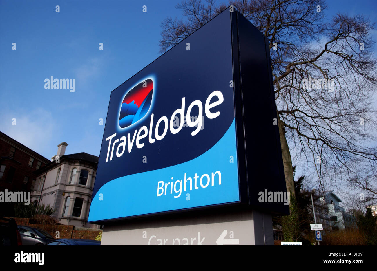Travelodge Hotel Sign High Resolution Stock Photography and Images - Alamy